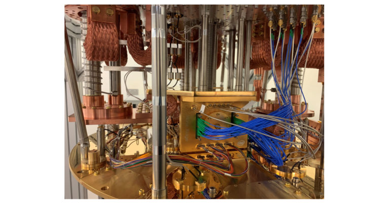 Intel Debuts 2nd-Gen Horse Ridge Cryogenic Quantum Control Chip | RF ...